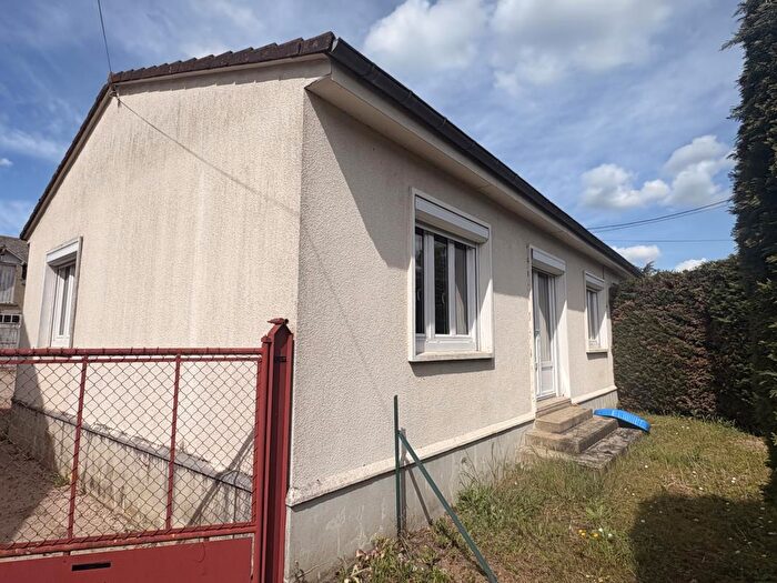 Maisons à vendre et appartements à louer - 3