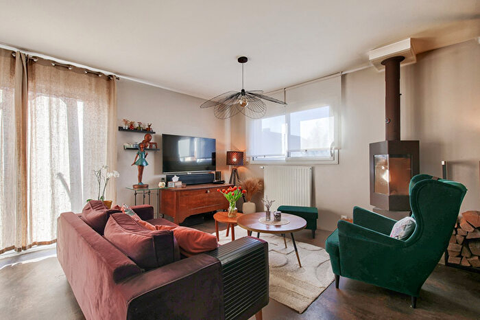 Maison à vendre - Montgermont - 8 pièces - 6 chambres