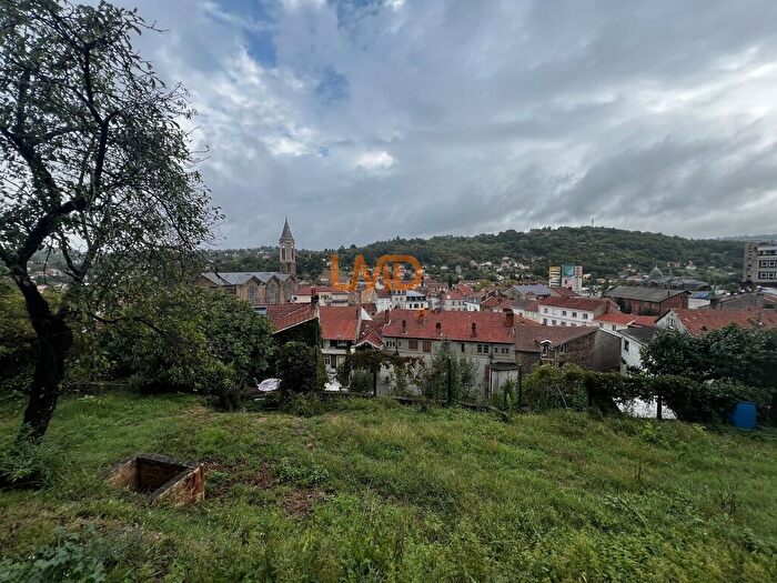 Maison à vendre - Decazeville - 8 pièces - 6 chambres