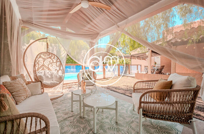 Maison à vendre - Le Pradet - 7 pièces - 5 chambres