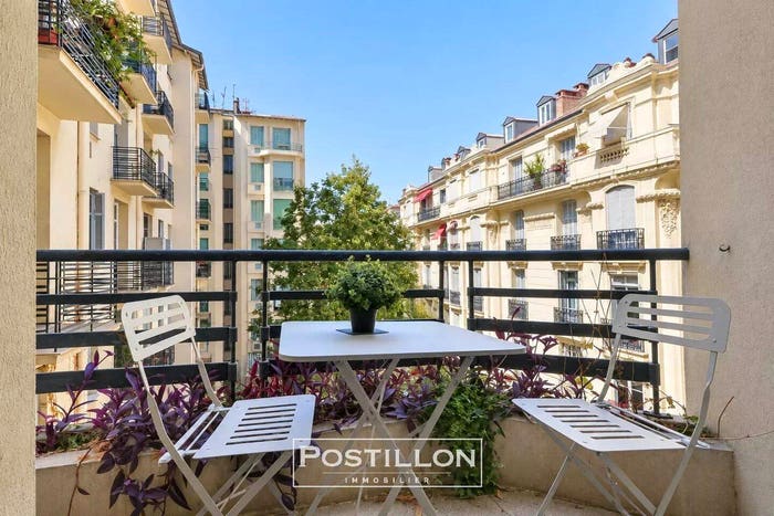 Appartement 1 pièce à louer - Carré d'Or, Nice
