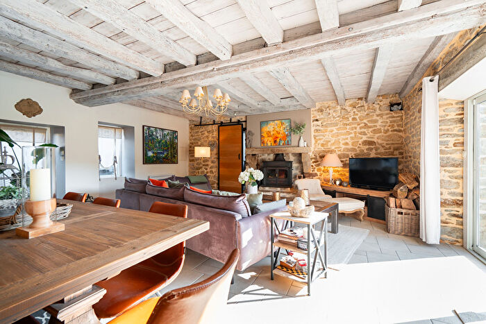 Maison à vendre - Le Temple-de-Bretagne - 6 pièces - 4 chambres