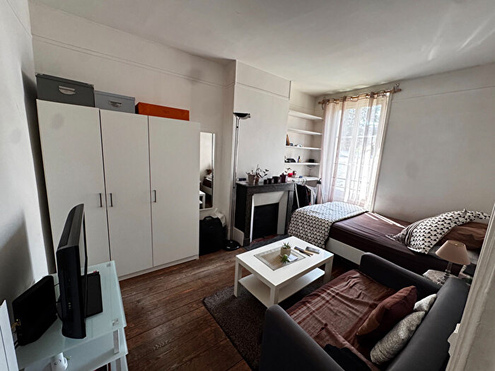 Paris 17ème, La Fourche, Guy Moquet : Appartement 1 pièce à louer