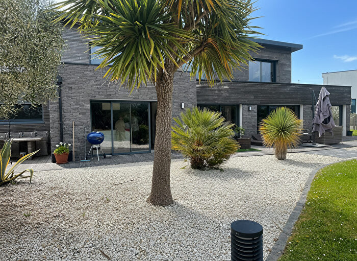 Locmaria-Plouzané : Maison 8 pièces à vendre