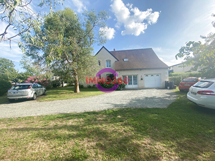 Maison à vendre - La Ville-aux-Dames - 9 pièces - 7 chambres