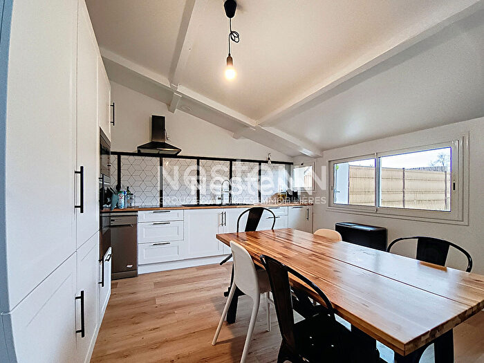 Maison à vendre - Auch, Faubourgs - 6 pièces - 5 chambres