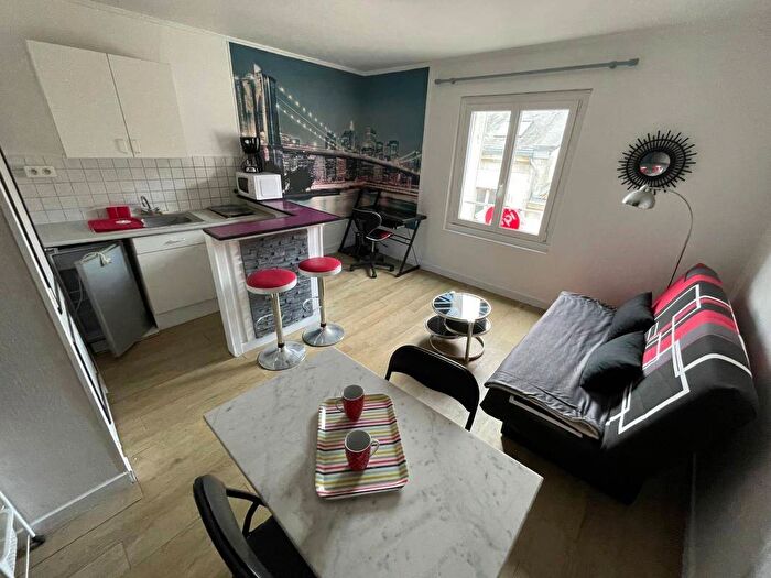 Appartement 1 pièce à Centre-Hôtel de Ville, Limoges, à louer