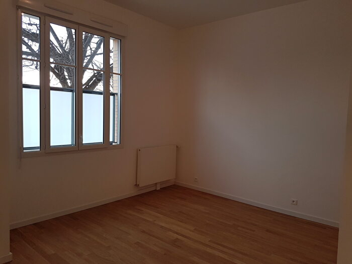 Appartement à louer - Maisons-Alfort, Centre-ville - 1 pièce