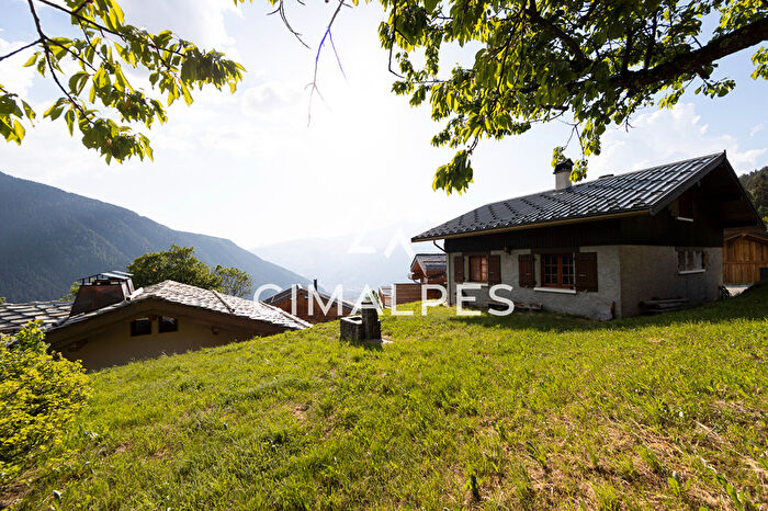 Montvalezan : Maison 4 pièces à vendre