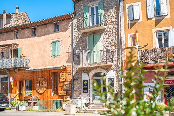 Appartement 6 pièces à vendre à Les Vans
