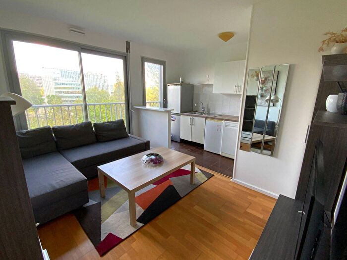 Parc d'Orléans, Neuilly-sur-Seine : Appartement 2 pièces à louer