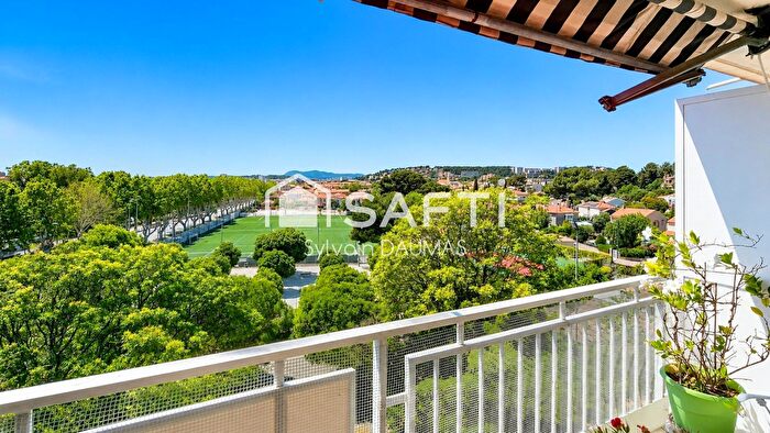 Appartement 3 pièces à vendre à Toulon, Les Routes
