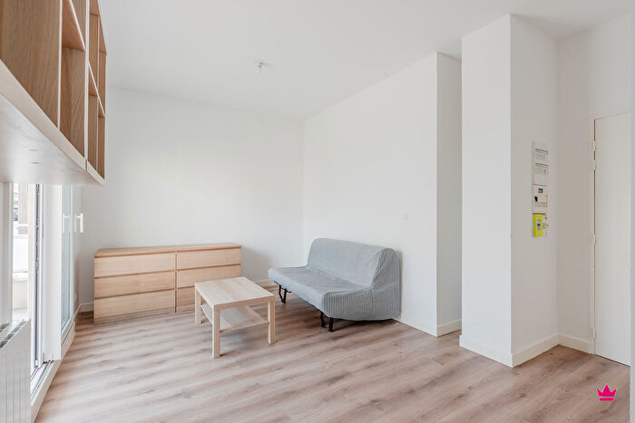Vénissieux, Centre-ville : Appartement 1 pièce à louer