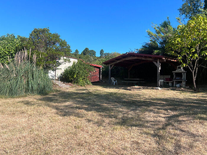 Maison 2 pièces à Barjac, à vendre