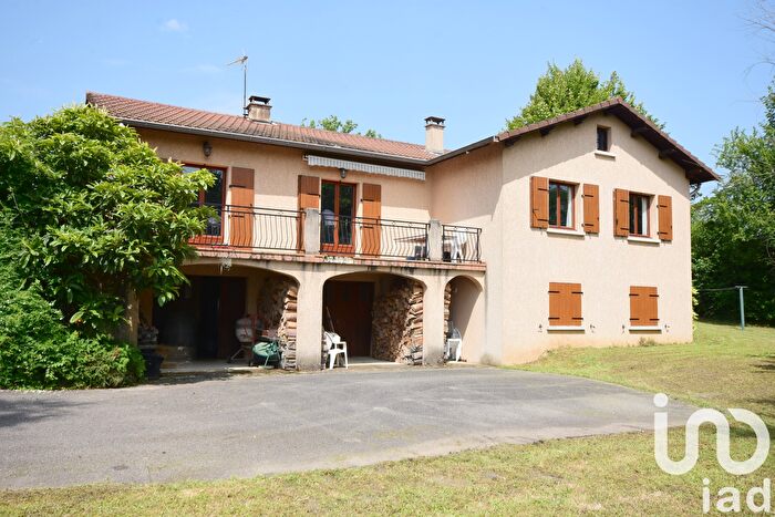 Maison à vendre - Reventin-Vaugris - 9 pièces - 6 chambres