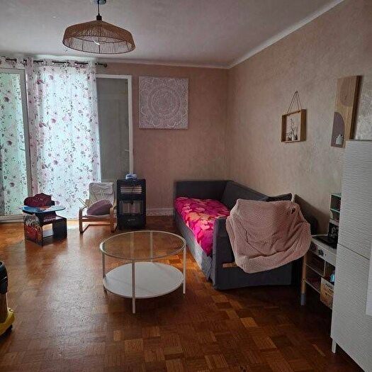 Appartement à louer - Marseille ème arrondissement - 3 pièces - 2 chambres