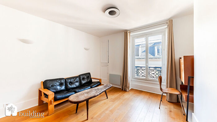Paris 18ème, Montmartre, Sacré Coeur, Abbesses : Appartement 2 pièces à vendre