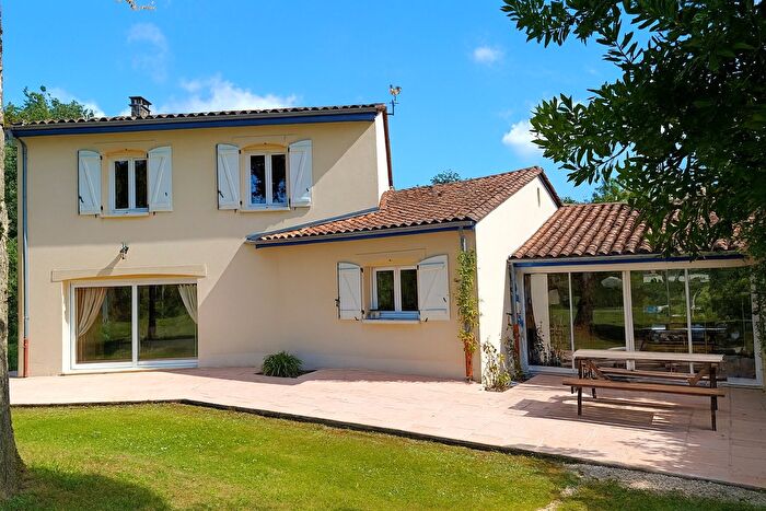 Maison à vendre - Saint-Laurent-sur-Manoire - 6 pièces - 4 chambres