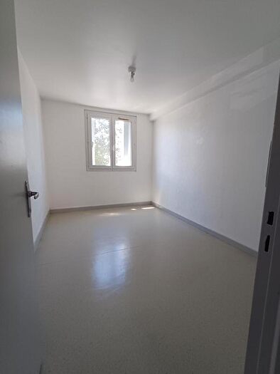 Lure : Appartement 4 pièces à louer