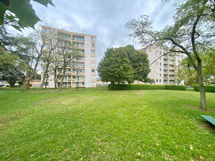 Appartement 4 pièces à Poitiers, Ouest, à vendre