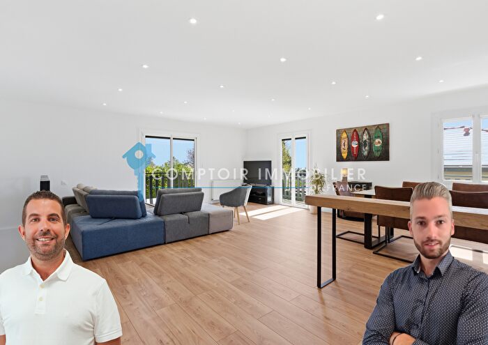 Saint-Nazaire-les-Eymes : Maison 6 pièces à vendre