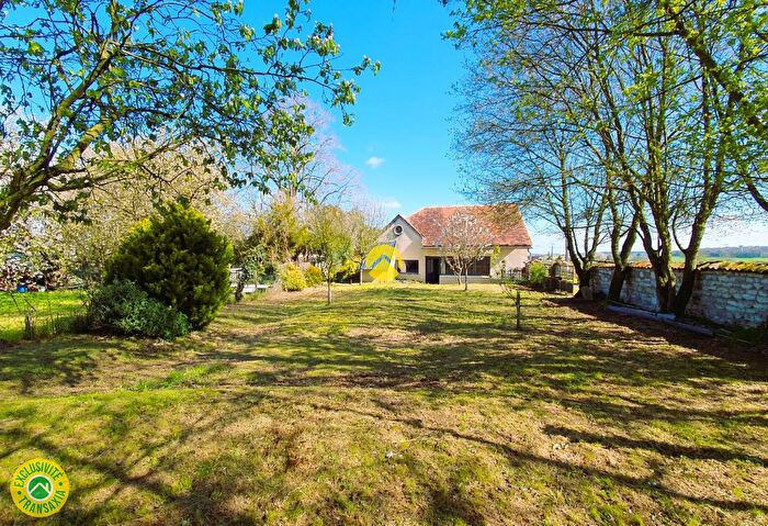 Maison à vendre - Luzé - 8 pièces - 3 chambres
