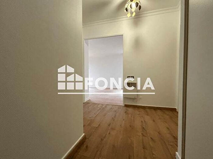 Appartement à louer - Europe-Maupassant, Chatou - 3 pièces - 2 chambres