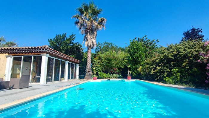 Maison à vendre - Uzès - 7 pièces - 5 chambres