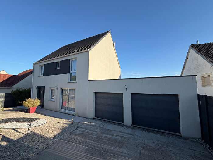 Maison 5 pièces à vendre - Faverolles