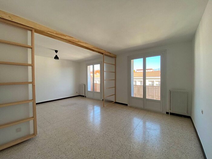 Appartement à louer - Emile Zola, Béziers - 2 pièces - 1 chambre