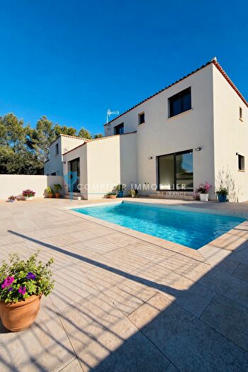 Maison à vendre - Vergèze - 4 pièces - 3 chambres