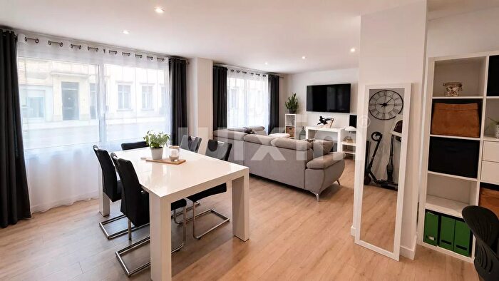 Aix-les-Bains, Centre-ville : Appartement 5 pièces à vendre