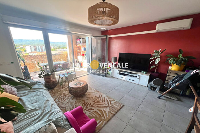 Appartement à vendre - Gardanne, Jean de Bouc - 3 pièces - 2 chambres