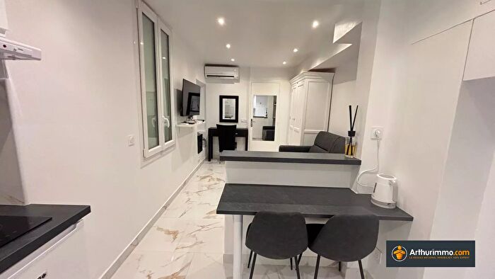 Nice, Baumettes - Appartement 1 pièce à louer