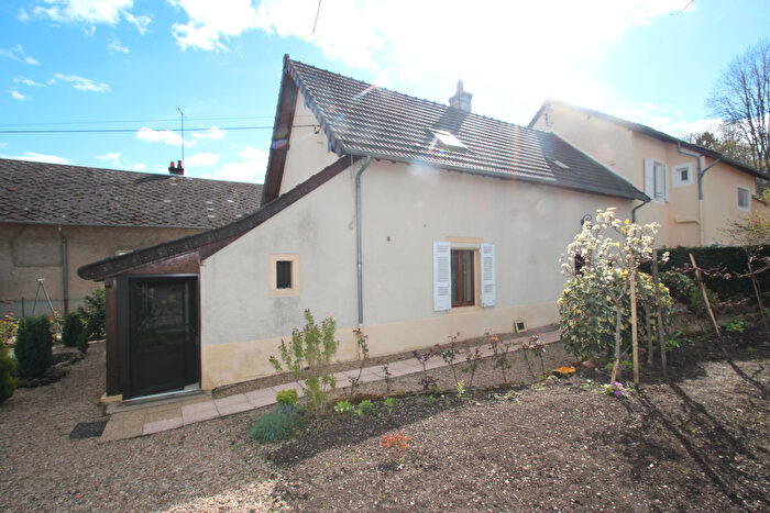 Maison à vendre - La Machine - 6 pièces - 3 chambres