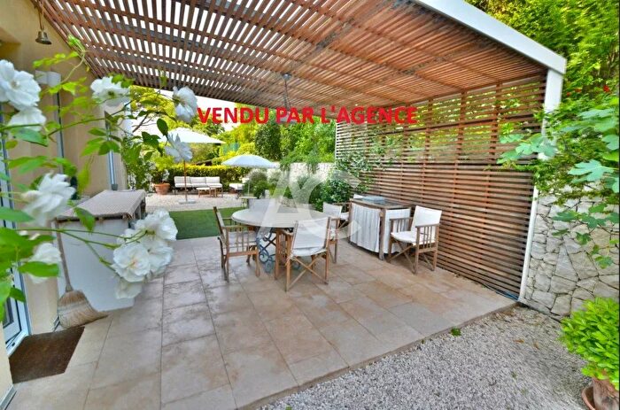 Appartement à vendre - Antibes, Antibes-les-Pins, Trianon, Le Fournel, Peyregoue - 3 pièces - 2 chambres