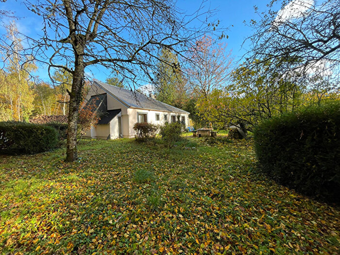 Maison à vendre - Fleury-sur-Loire - 4 pièces - 3 chambres