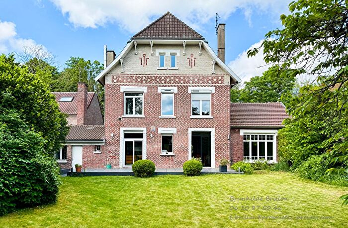 Maison à vendre - Lens, Nord Est - 9 pièces - 5 chambres