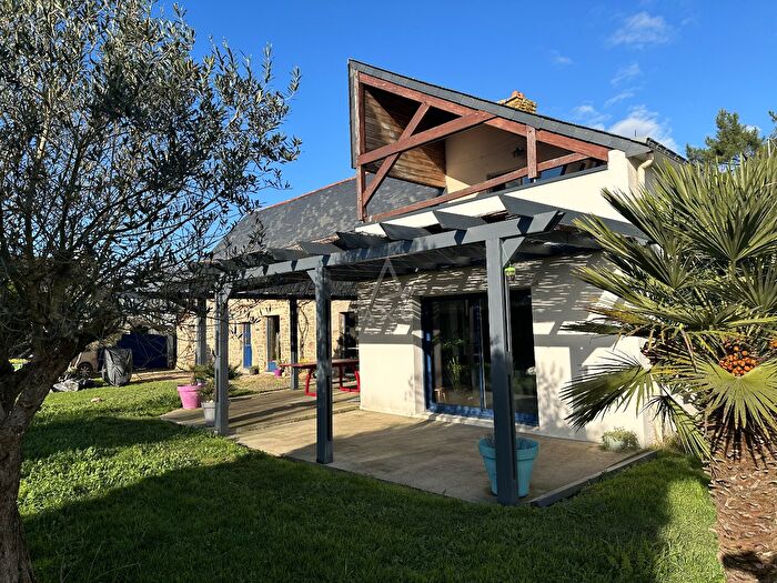 Maison à vendre - Locoal-Mendon - 6 pièces - 4 chambres