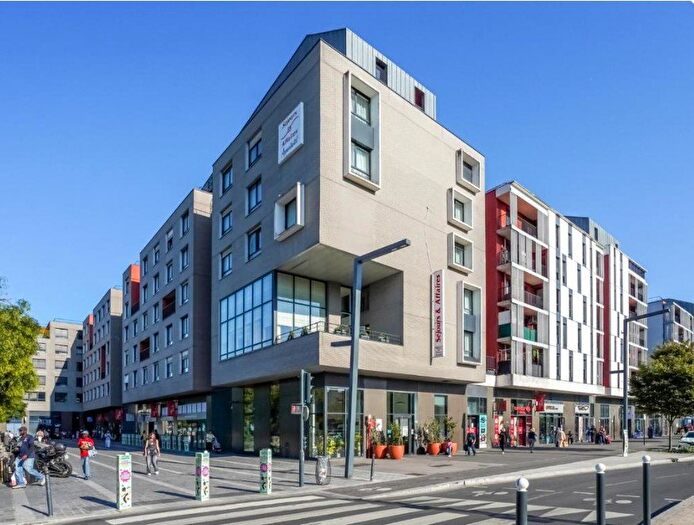 Appartement à vendre - Vitry-sur-Seine, Stalingrad - 1 pièce