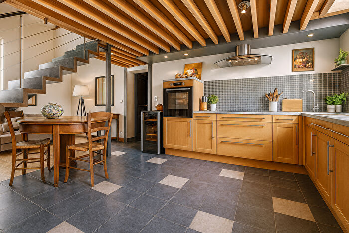 Appartement à vendre - Avignon, Palais des Papes, Zone Piétonne - 5 pièces - 2 chambres