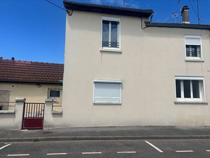 Chauny : Maison 3 pièces à louer