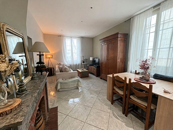 Appartement 3 pièces à Saumur, Centre-ville, à vendre