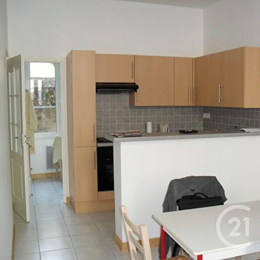Appartement 2 pièces à Châteaudun, Liberté, Martineaux, à louer