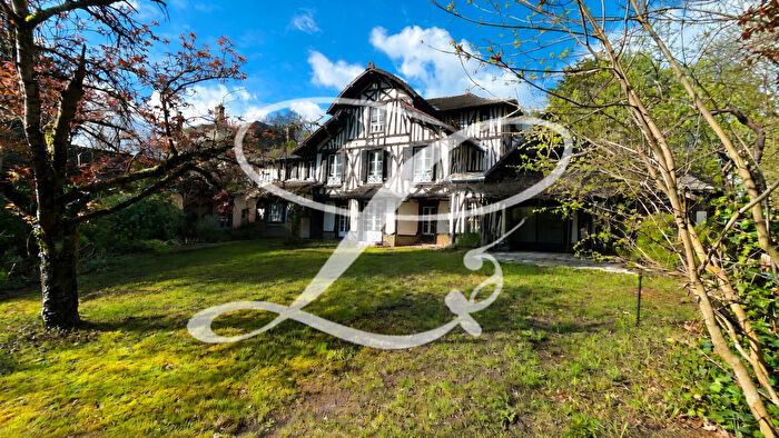 Maison 7 pièces à vendre - Maisons-Laffitte, Est