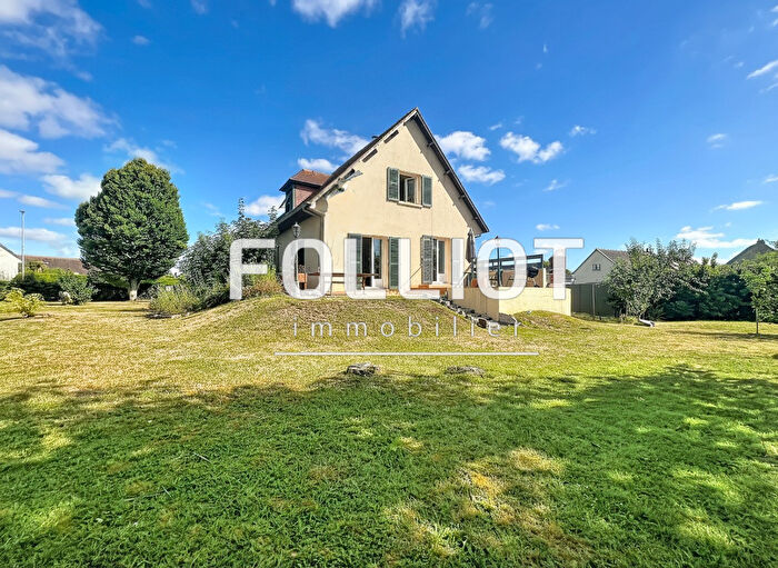 Maison 7 pièces à vendre à Cheux