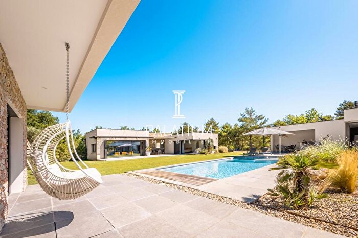 Maison 6 pièces à vendre - Gréoux-les-Bains
