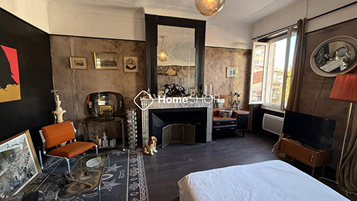 Appartement à vendre - Marseille e , Cours julien, Notre-Dame-des-Monts - 5 pièces - 4 chambres