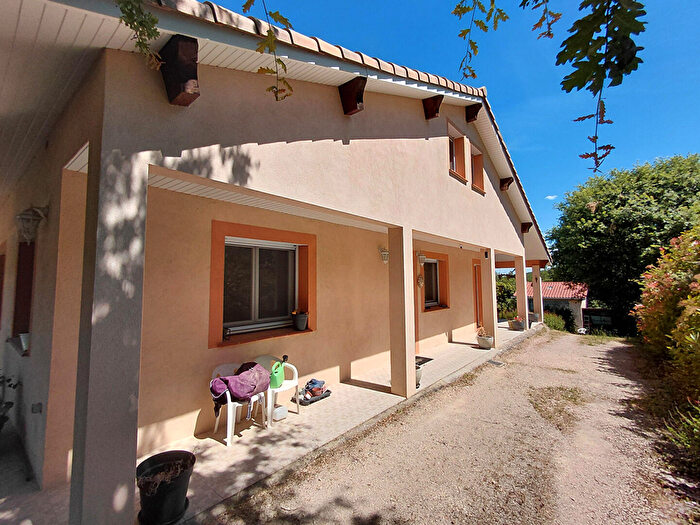 Maison 5 pièces à Grazac, à vendre