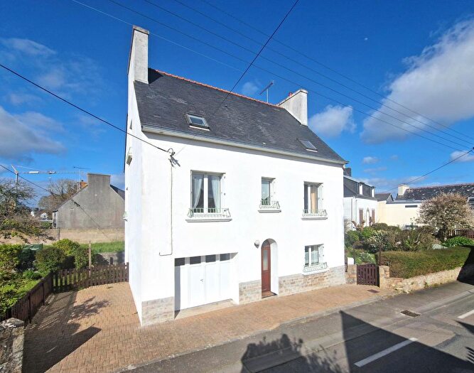 Maisons à vendre et appartements à louer - 1